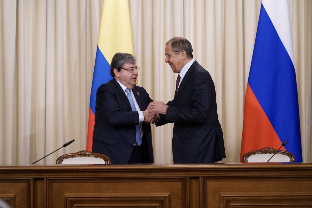 Russia, Colombia facilitate ties between business communities