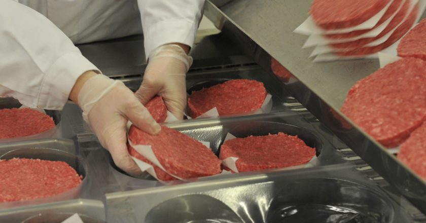 Russian fast food chain to sell plant-based meat